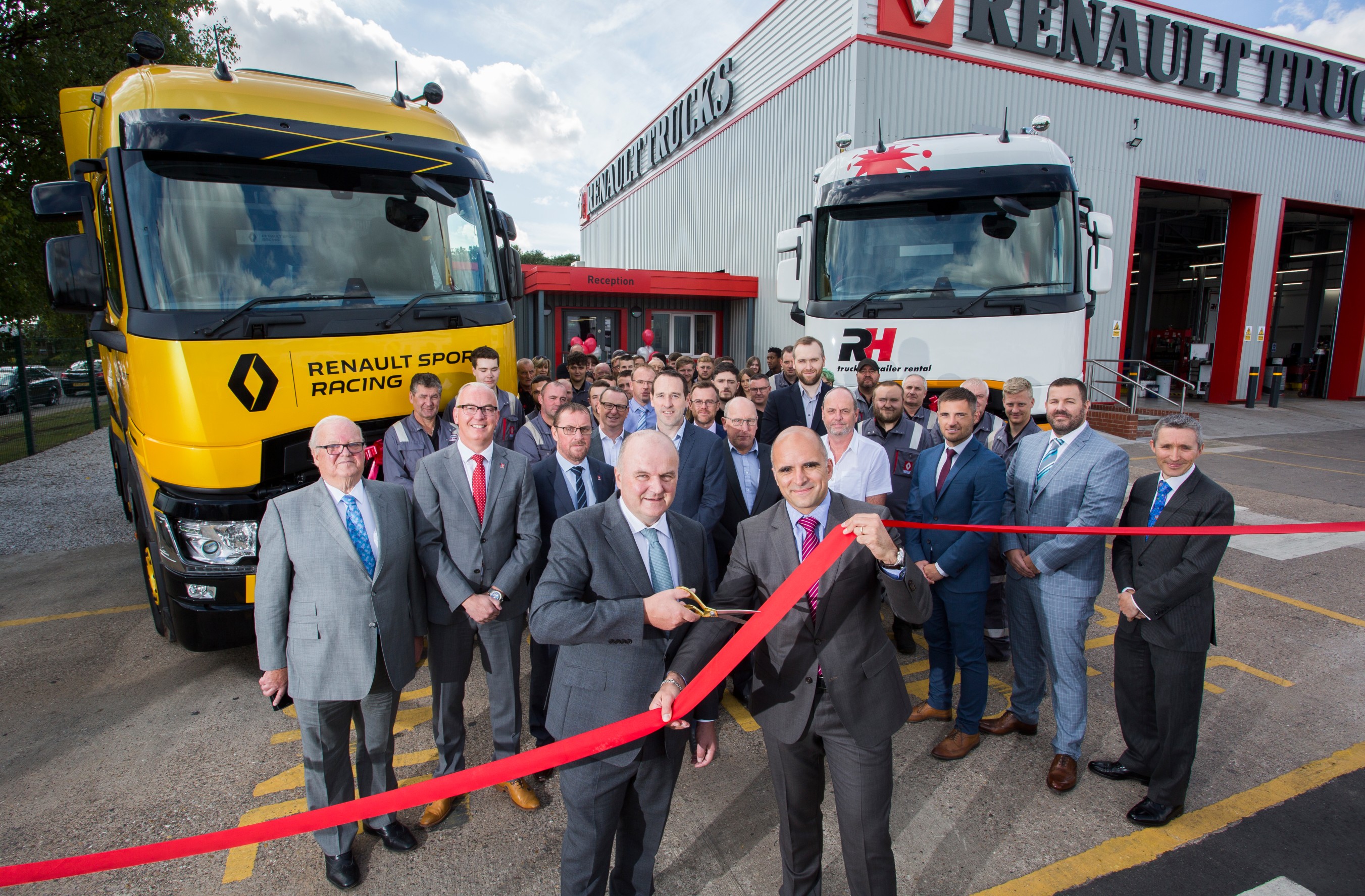 RHCV Marks Successful Opening of New £3.5m Site - RH Commercial Vehicles
